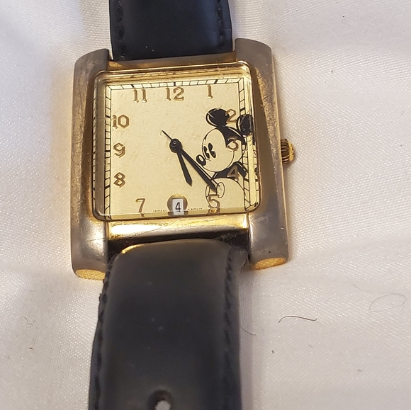 Disney | Accessories | Vintage Disney Store A Creation Of Mickey Mouse ...